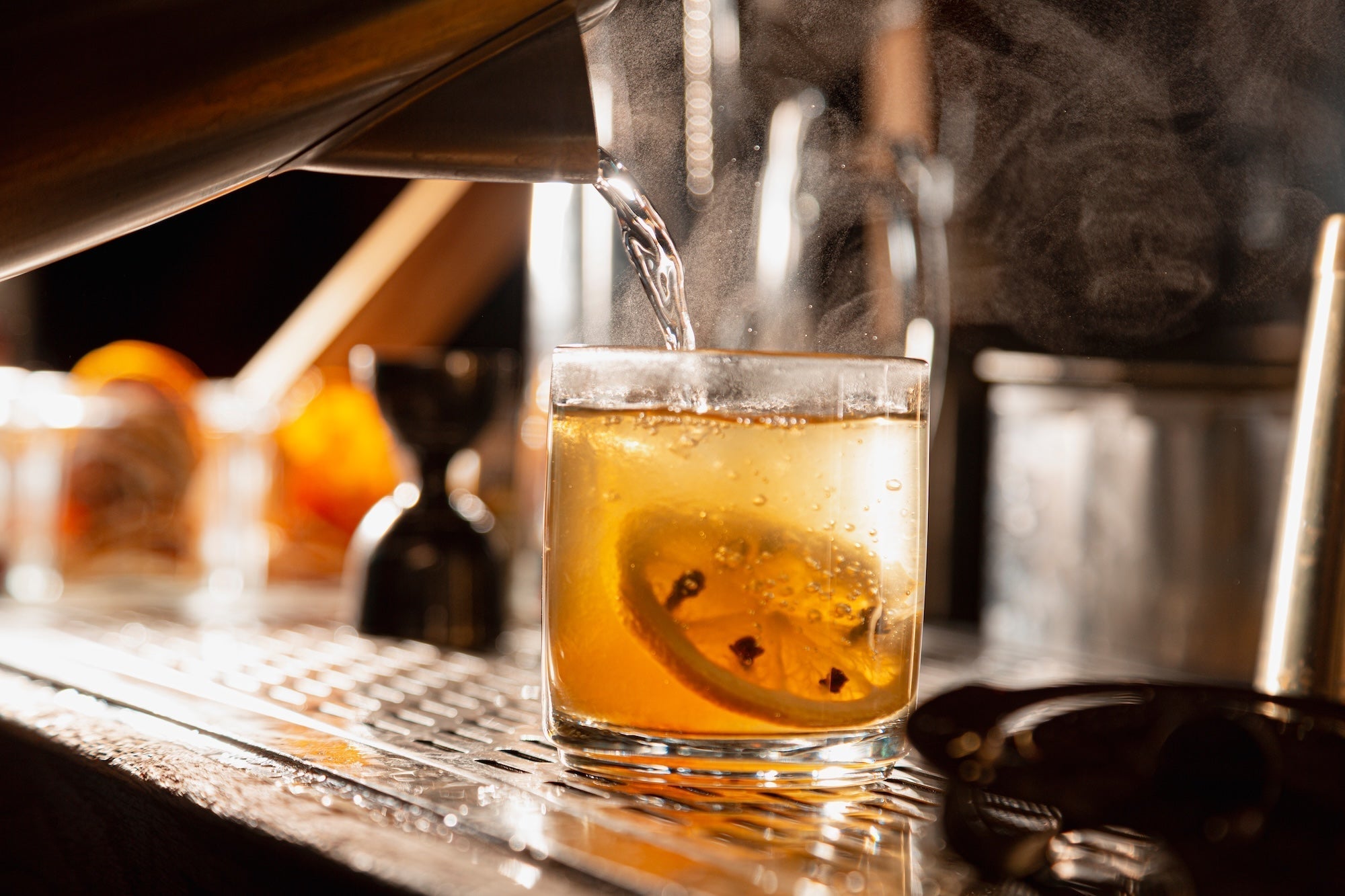 Hot Toddy Recipe With Extra Spicy Ginger – Warm Winter Cocktail